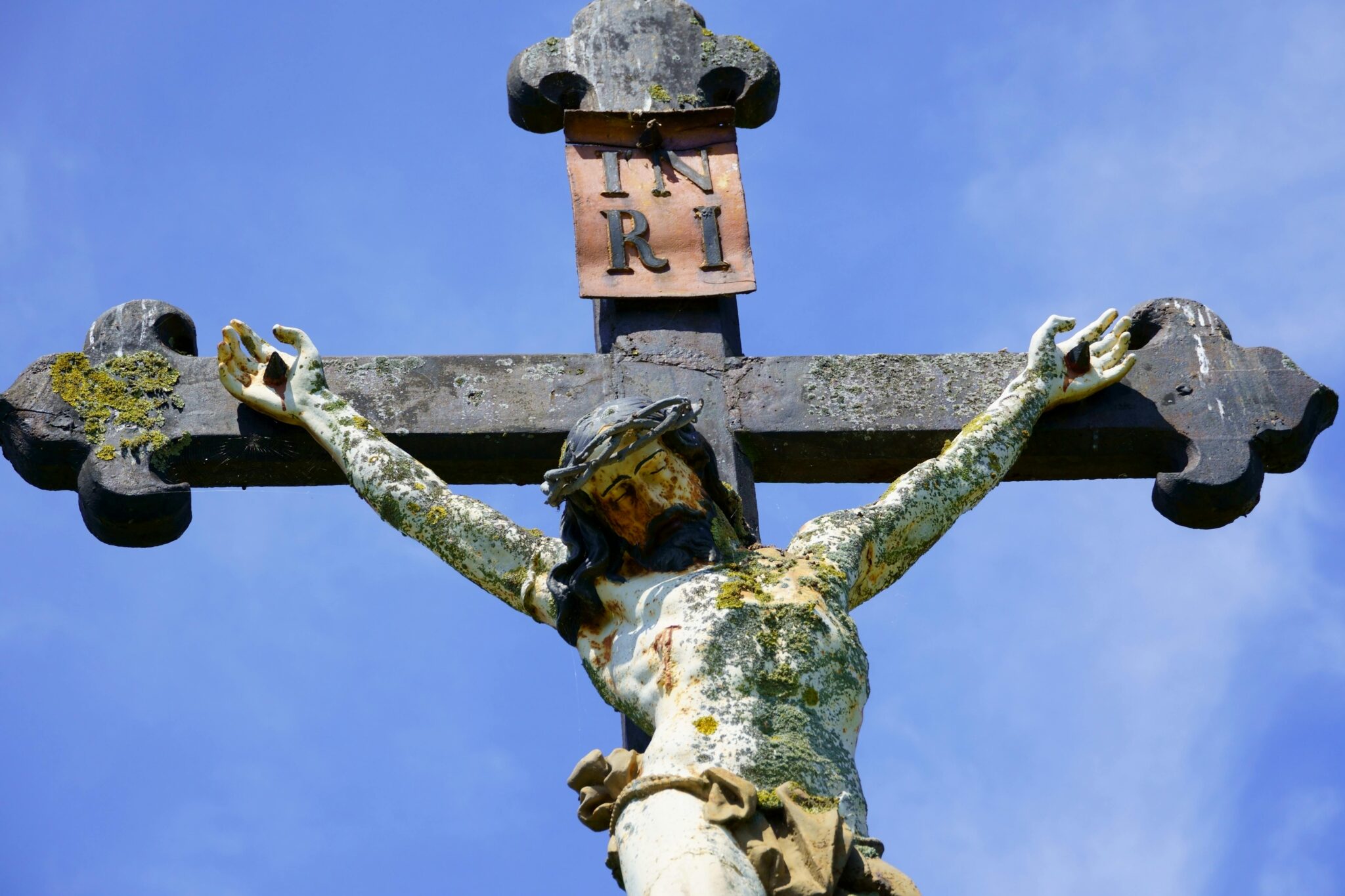 O Que Significa INRI na Cruz? Origem, Significado e Interpretação - A ...